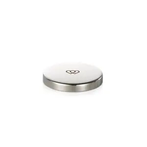 THE UNIVERSAL SOUL COMPANY Luxury Engraved Single Wick Candle Lid - Silver