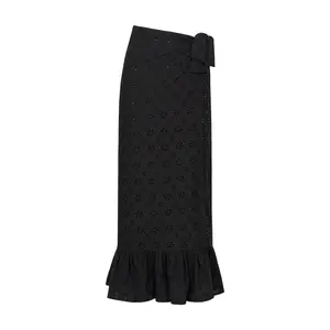 SUNSHINE TIENDA Eyelet Vienna Sarong - Black