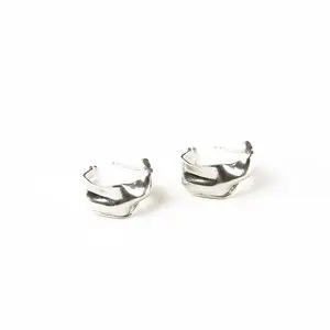 SARAHBIJOUX Medium Crisp Hoops - Silver