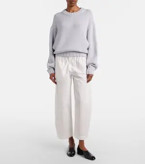 Khaite Gemma Oversized Cashmere Sweater