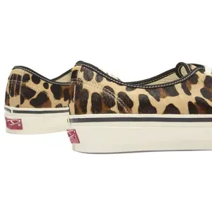 VANS Lx Authentic 44 Pony Hair Leopard Print Sneakers - Marshmallow/leopard