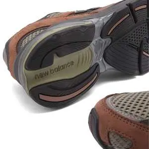 NEW BALANCE Abzorb 2010 Sneaker