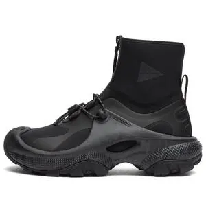 CROCS End. X And Wander X Trailbreak - Black