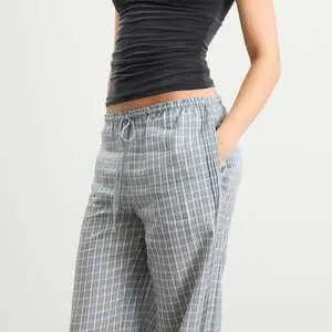 PEACHY DEN Renee Trousers Presented End