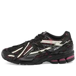 NEW BALANCE 1906a Sneaker - Black