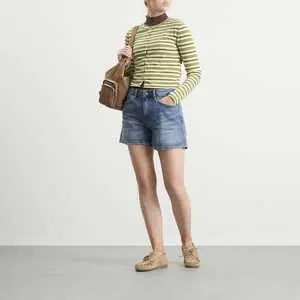 Good American Good Everyday Shorts
