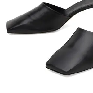 AeydĒ Blithe Square Toe Mules