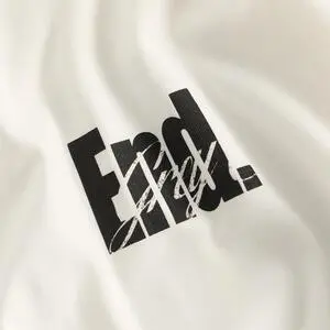 END. Newcastle T-shirt - Ecru