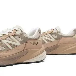 NEW BALANCE 990v6 Sneaker