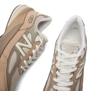 NEW BALANCE 990v6 Sneaker