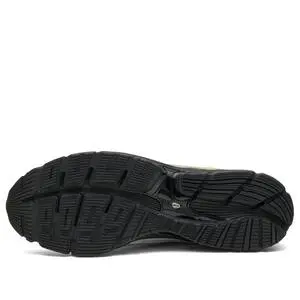NEW BALANCE 1890a Sneaker