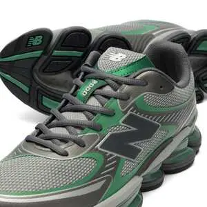 NEW BALANCE 2000 Sneaker