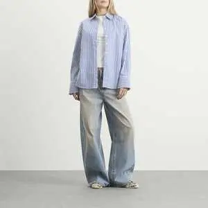 LEVI'S Super Baggy Barrel Jeans