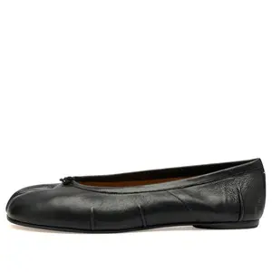 MAISON MARGIELA Tabi Ballerinas - Black