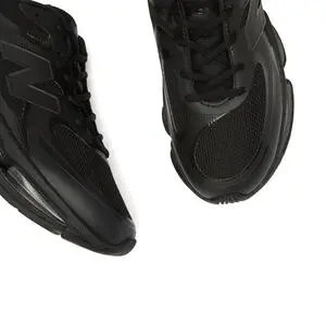 NEW BALANCE Abzorb 2000 Sneaker - Black