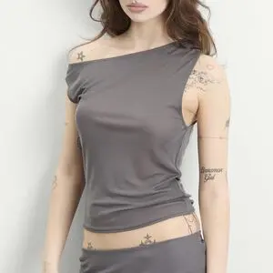 ST. AGNI Fine Jersey Asymm Top