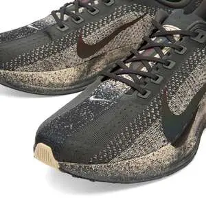 Nike Running Pegasus Plus Sneaker