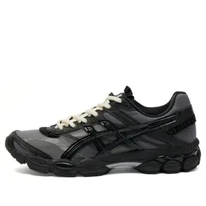 Asics X Griff Gel-cumulus 16 Sneaker - Black