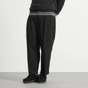 BEAMS 2 Pleat Chino - Black