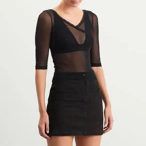 FRUITY BOOTY Mesh 3/4 Sleeve Top