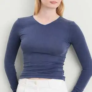 FRUITY BOOTY Second Skins V-neck