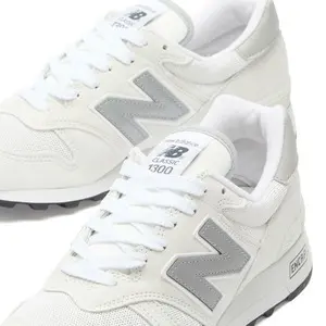 NEW BALANCE 1300 Sneaker