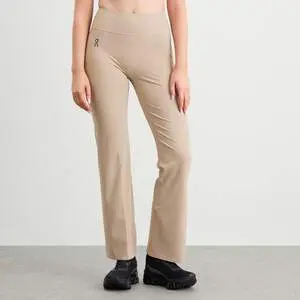 On 30" Studio Flared Tights