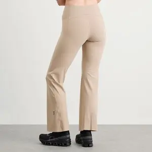 On 30" Studio Flared Tights