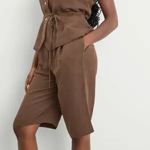 Faithfull The Brand Astrid Long Pleated Shorts
