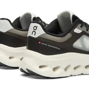 On Cloudtilt Remix Sneaker