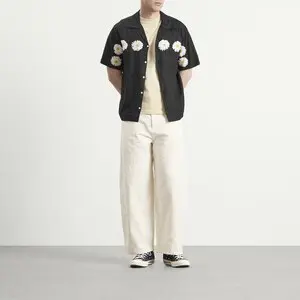NOMARHYTHM TEXTILE Flower Embroidery Open Collar Shirt