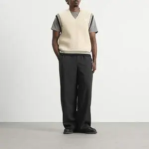 AMI Paris Wool-cotton Rib Knit V-neck Sleeveless Sweater With De Coeur Patch