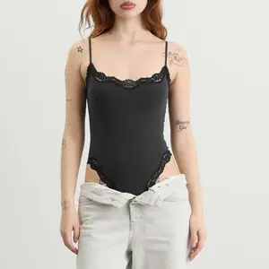 SKIMS Fits Everybody Lace Cami Bodysuit - Onyx
