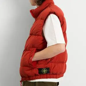 Stone Island Nylon Metal Econyl Down Vest - Scarlet