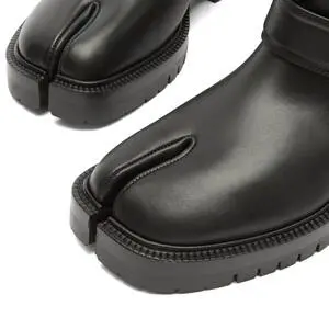 MAISON MARGIELA Tabi County Knee High Boots