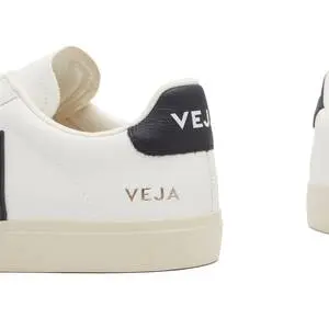 VEJA Recife Sneaker