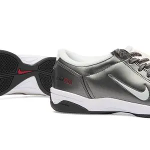 Nike Total 90 Sneaker