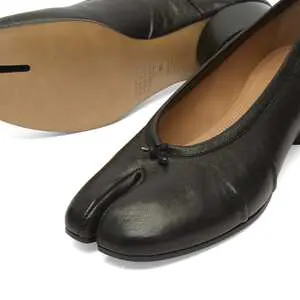 MAISON MARGIELA Tabi Ballerina Shoes