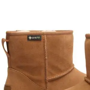 UGG Classic Mini Boot
