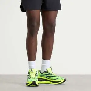 Nike Vomero Plus Sneaker
