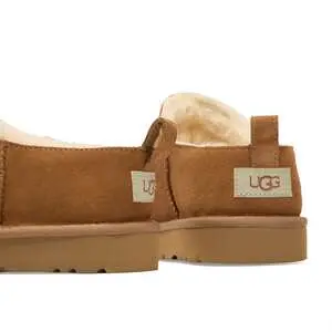 UGG Classic Micro Boot - Chestnut