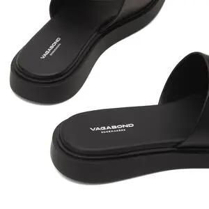 VAGABOND SHOEMAKERS Connie Slide Sandals - Black