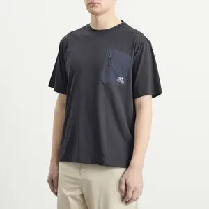 KARMA8A Logo Pocket Rue T-shirt
