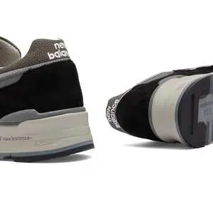NEW BALANCE U997bk
