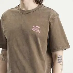 KARMA8A Washed T-shirt