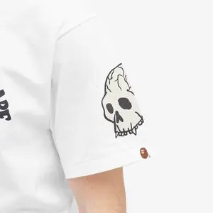 A BATHING APE Souvenir Skull Team T-shirt