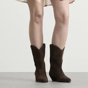 Isabel Marant Étoile Duerto Suede Cowboy Boot - Chocolate