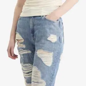 Good American The Khloé Jean