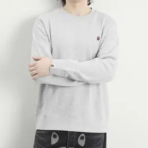 A BATHING APE One Point Crew Neck Sweatshirt