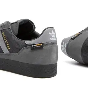 Adidas Gazelle Team Sneaker